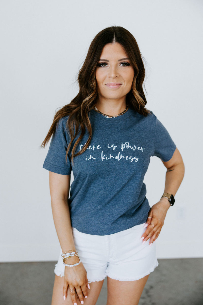 Power in Kindness Graphic Tee – Lauriebelles