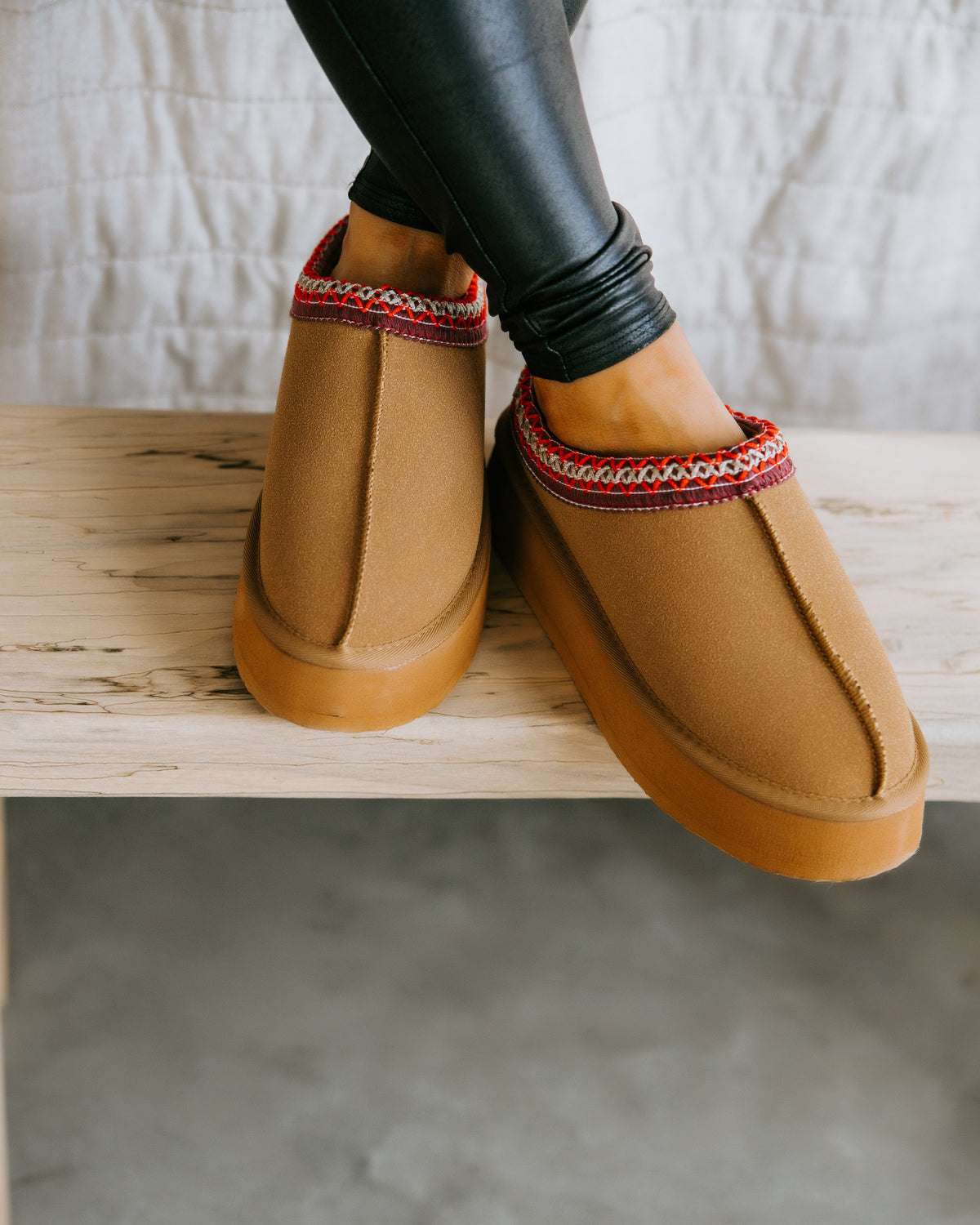 Taz Platform Slippers – Lauriebelles