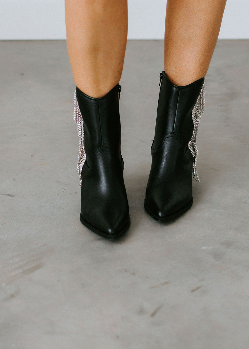 Rowan Fringe Boot – Lauriebelles