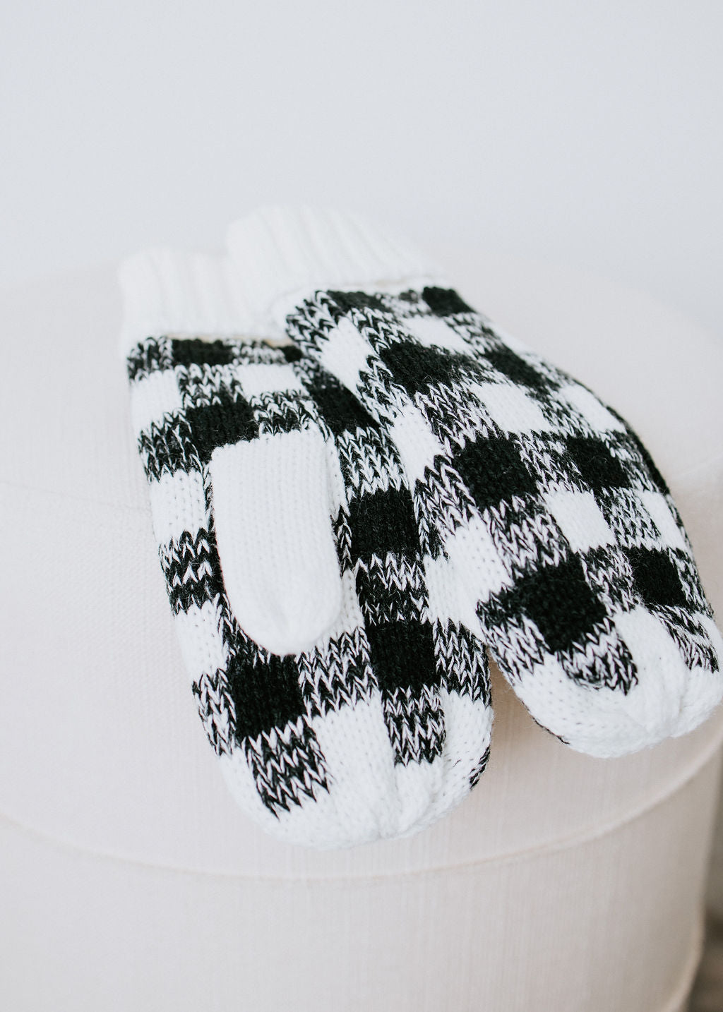 Stay Warm Buffalo Plaid Mittens – Lauriebelles